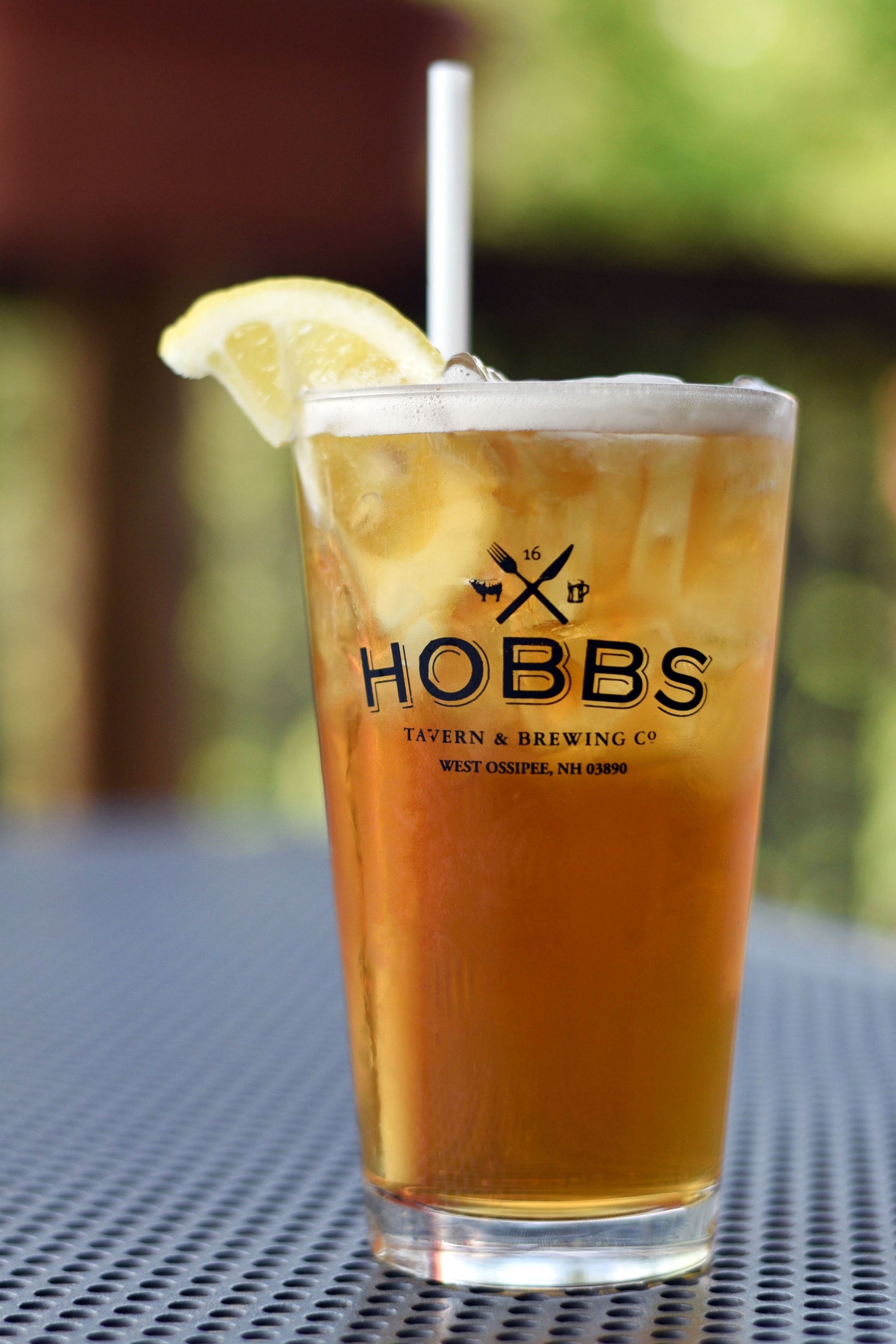 Tavern Logo Pint Glass, 16 oz. – hobbsbrewing